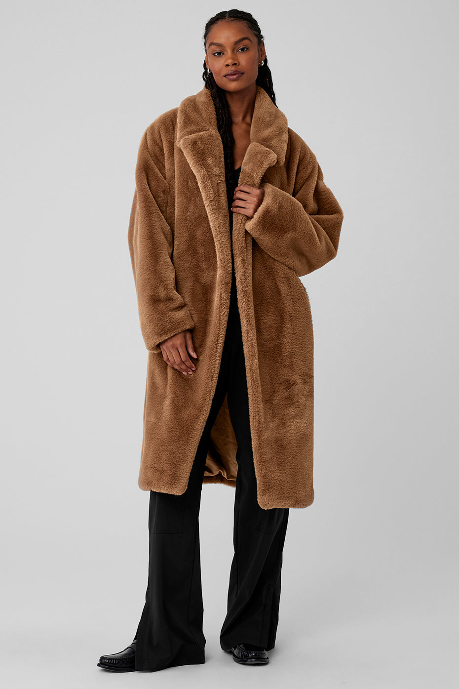 Alo Yoga Oversized Faux Fur Trench Jacket - Toasted Almond